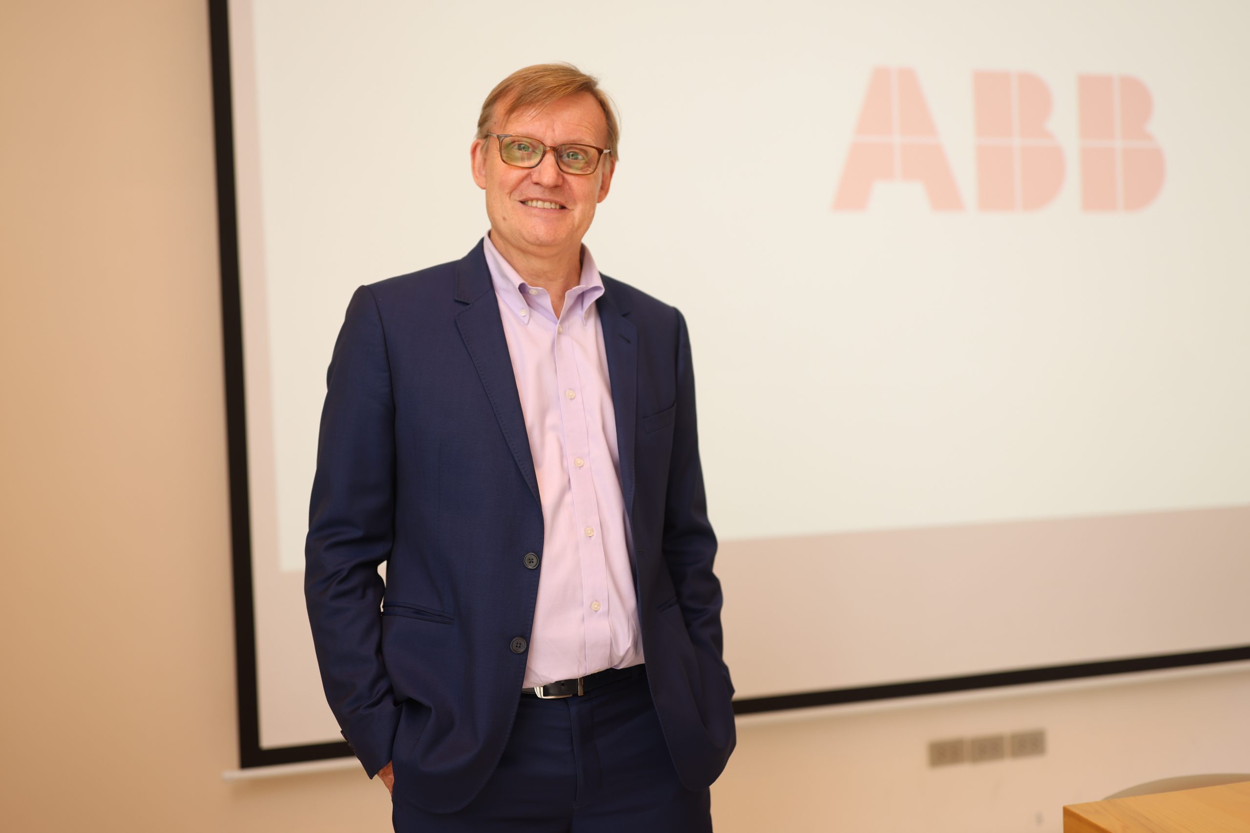 ABB ปรับตัวรับมือช่วงเปลี่ยนผ่านพลังงาน พัฒนาเทคโนโลยีเสริมประสิทธิภาพ ...