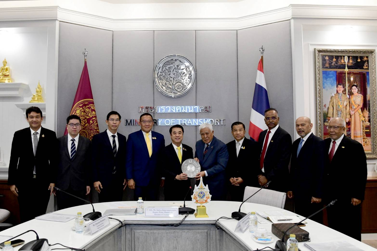 “สุริยะ” หารือผู้บริหาร DMIA มาเลเซีย สนใจร่วมลงทุนรถไฟทางคู่ ชุมพร ...