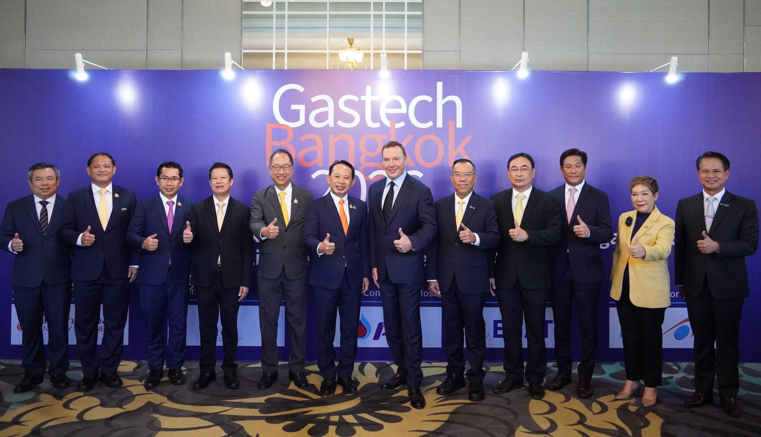 “พลังงาน” ผนึก “รสก.- เอกชน” ประกาศความพร้อมเป็นเจ้าภาพ Gastech 2026 - www.ten-news.com